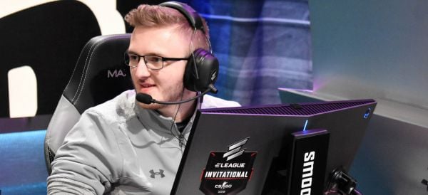 smooya becomes a free agent
