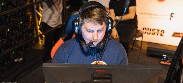 TOBIZ appointed new MOUZ NXT coach