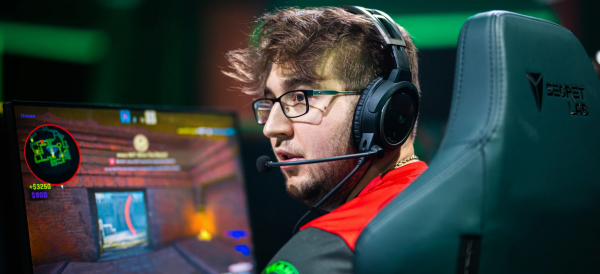 torzsi: I'm not competing with m0NESY for being called the best young AWPer