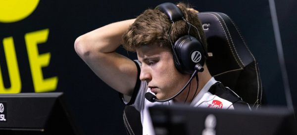 jks: I feel pressure as a stand-in in FaZe as it's one of the IEM ...