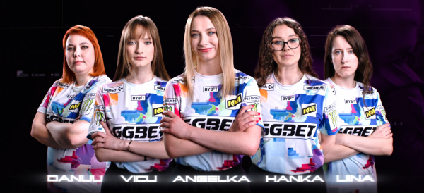 NAVI sign female roster