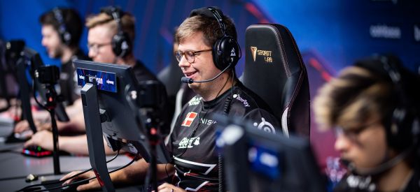 FaZe return to number one spot in HLTV.org's ranking