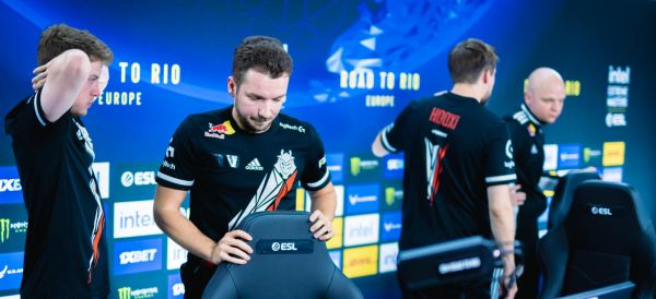 kassad proposes two reshuffle options to G2 to get out of the crisis