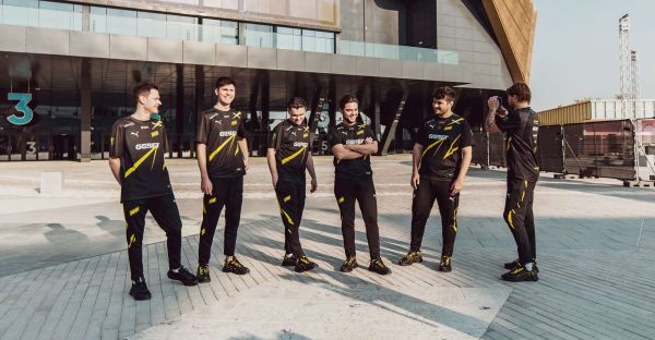 s1mple: "NAVI are like from top 5 to top 10 right now. We could play ...