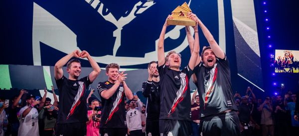G2 win BLAST Premier World Final 2022 title