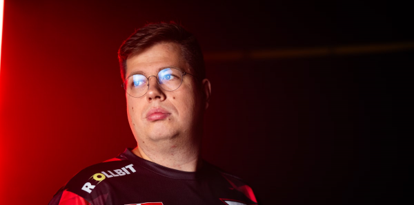 Player with most maps played at CS:GO & CS2 LAN tournaments revealed