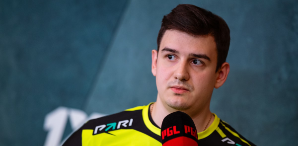 9 Pandas completes CS2 roster
