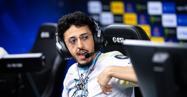 Monte parts ways with two players