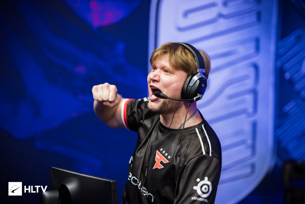 FaZe with s1mple enter top 9 in HLTV ranking