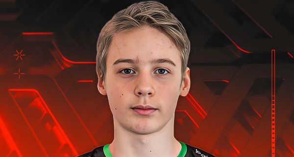 frozen named most promising young player in CS2